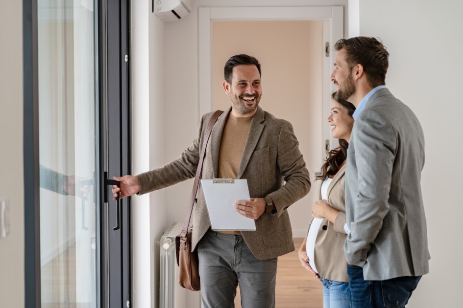 How Many Houses Do People Look at Before Buying and When to Make an ...